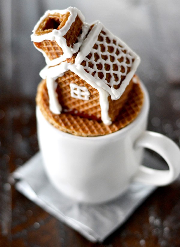 Stroopwafel House Mug Toppers | ImPECKable Eats